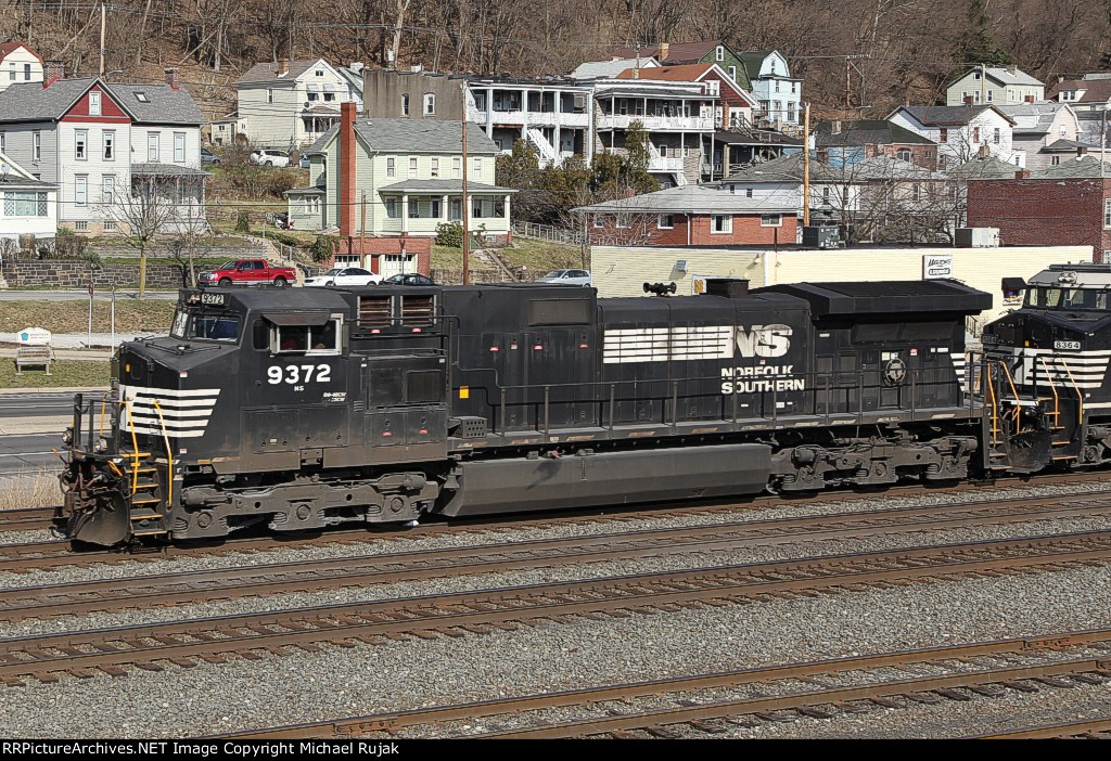 NS 9372